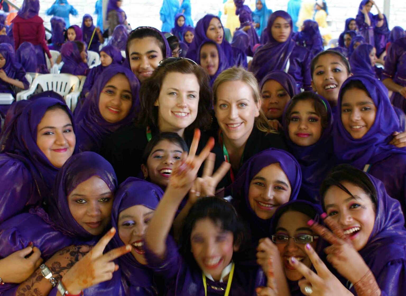 Studying Abroad vs Studying in Oman. - M-J Global