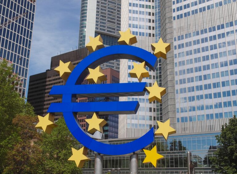 EU Guidelines. The ECB chooses themes for the new euro banknotes, such ...